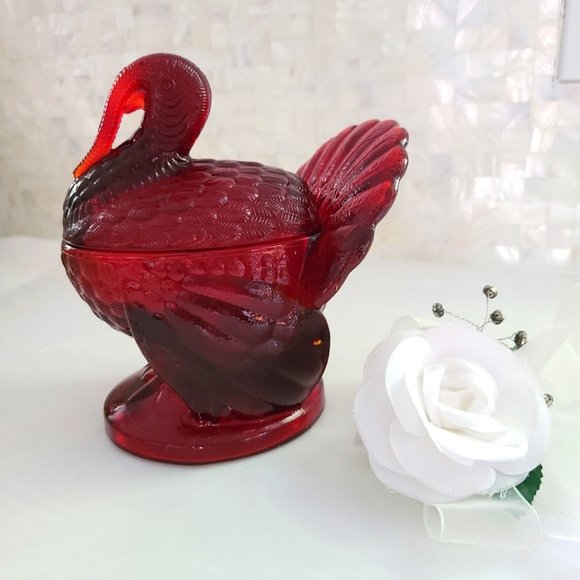 Williams Sonoma | Accents | Williams Sonoma Ruby Red Glass Vintage ...